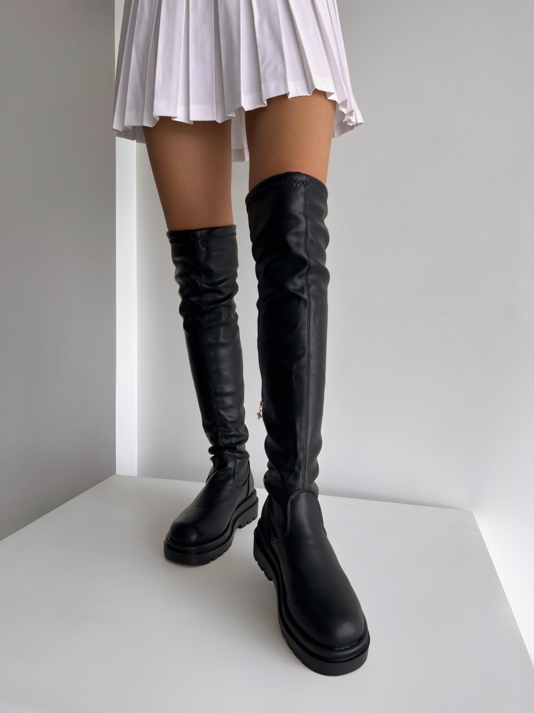 Ботфорти Chiko black | LadyBoom