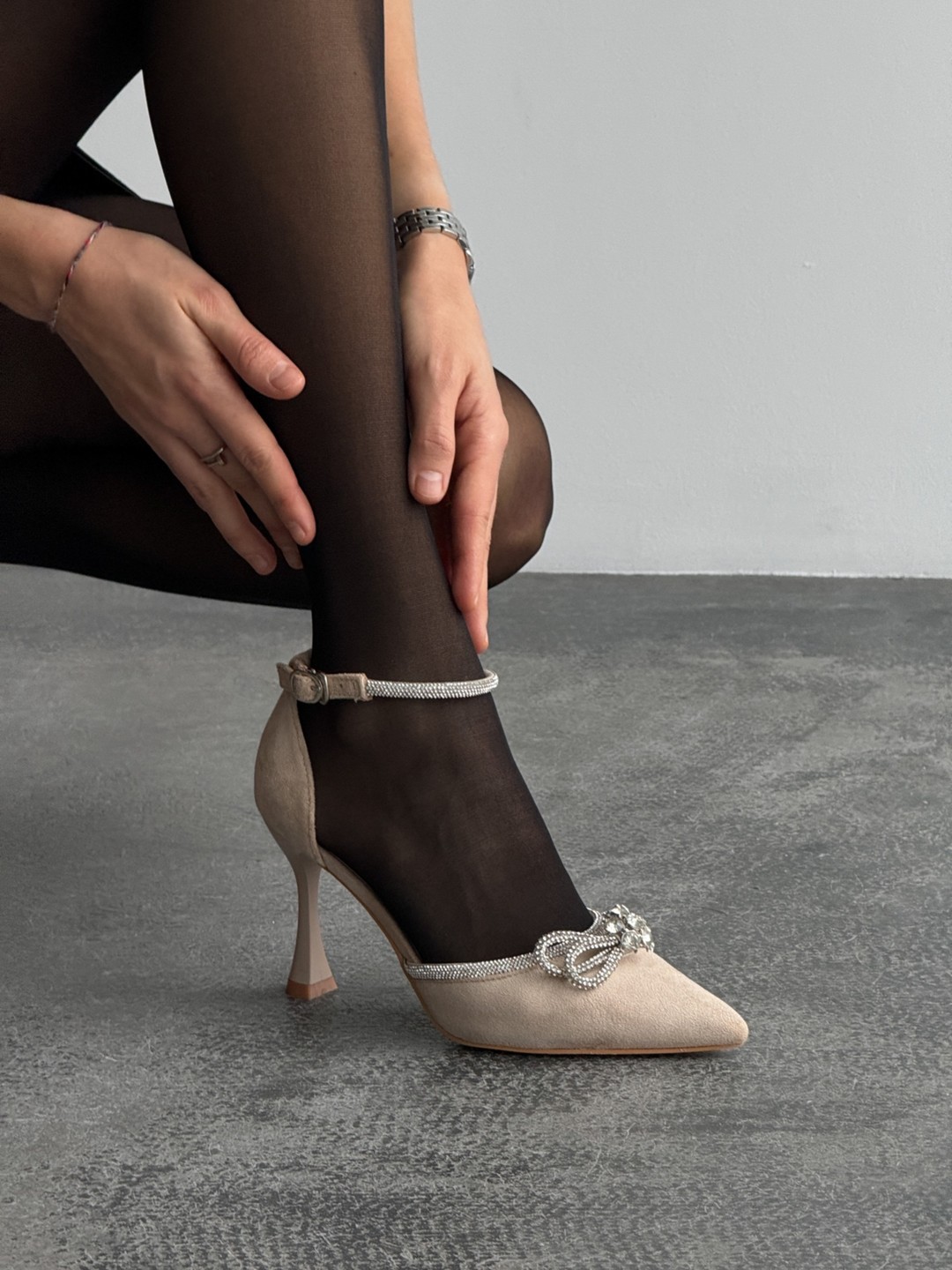 Туфлі з бантиком бежеві | LadyBoom