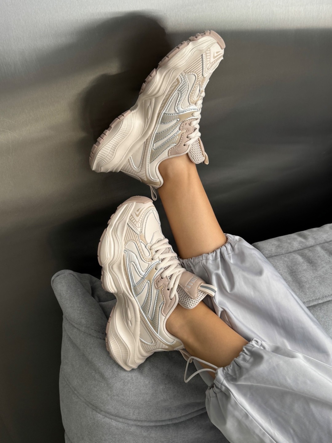 Кросівки на платформі бежеві | LadyBoom