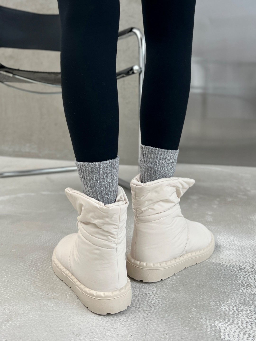 Дутіки екрю | LadyBoom