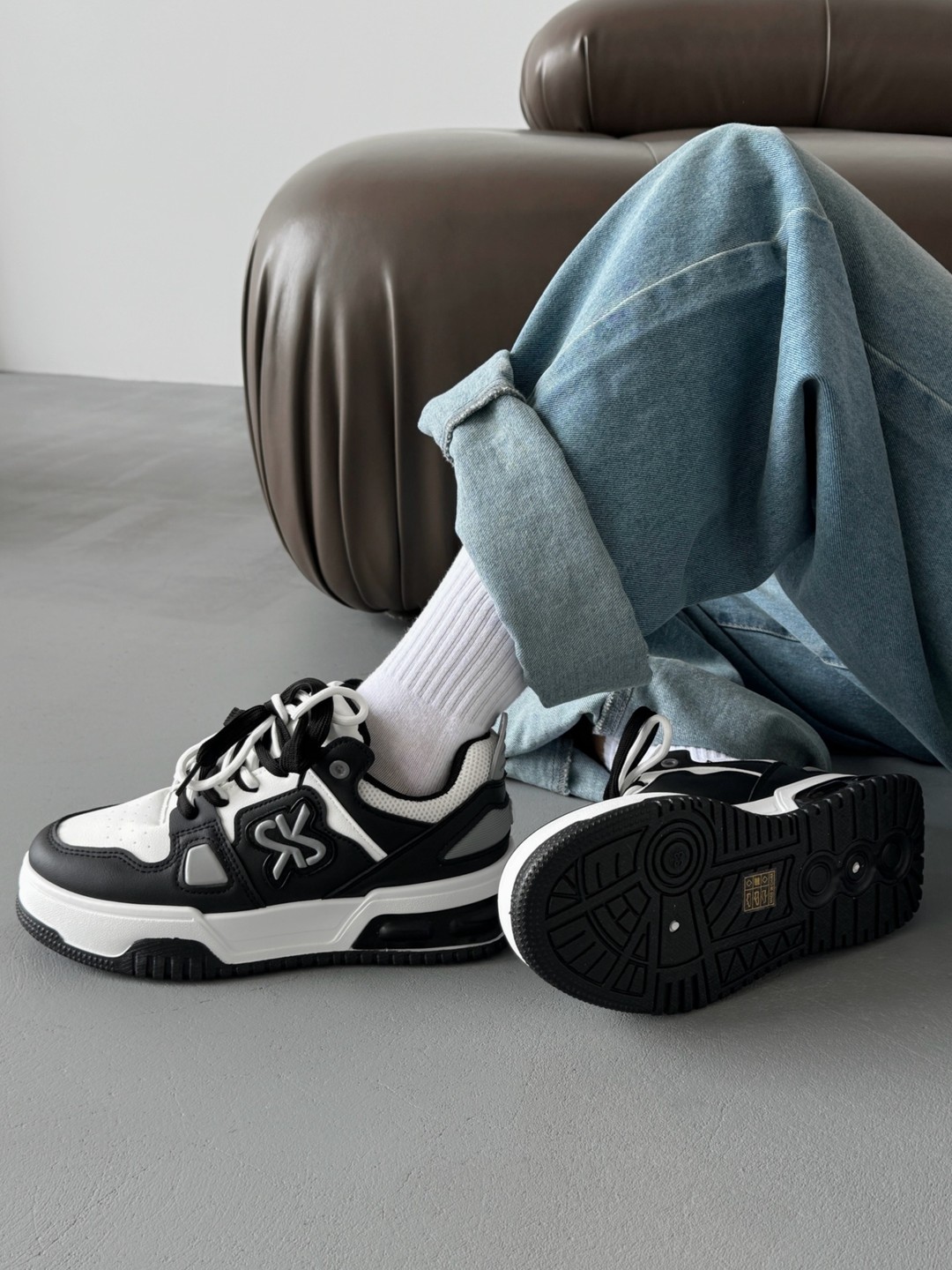 Кеди Elis чорно-білі | LadyBoom